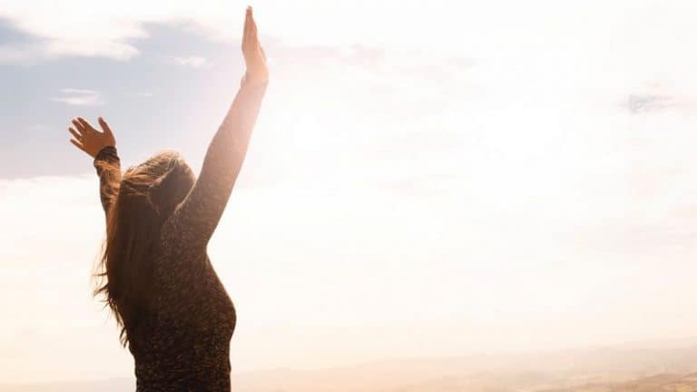 Health Benefits of Singing (Yes, Singing Really Is Good For You!)