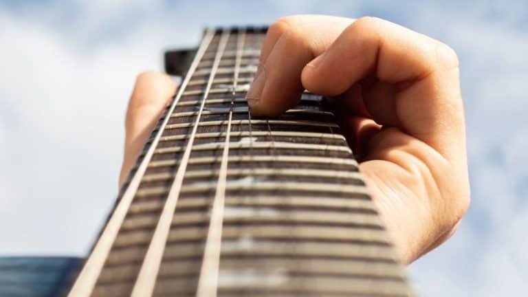 How Many Frets On A Guitar?