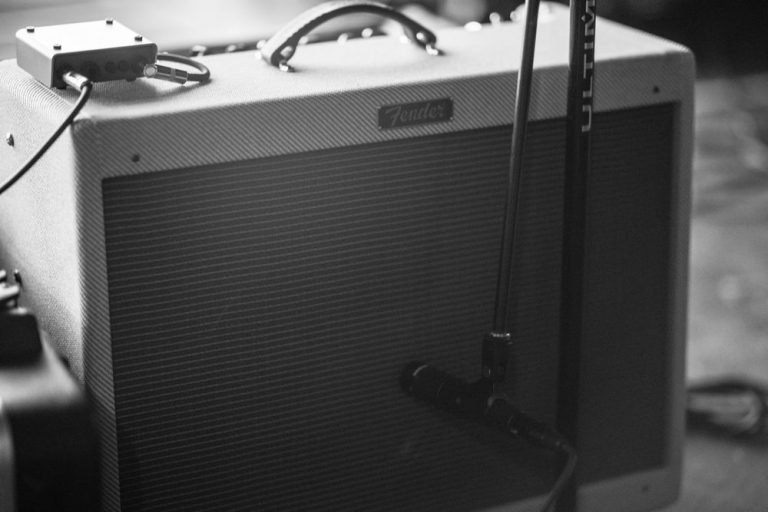 How To Mic A Guitar Amp For Live Sound