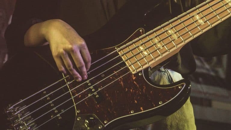 4-String Vs 5-String Bass (Which Makes More Sense For You?)