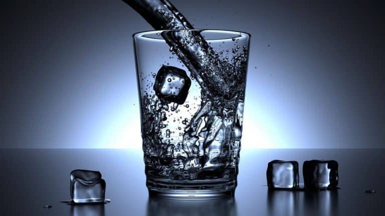 Best Drink For Singing Voice (And What NEVER To Drink)