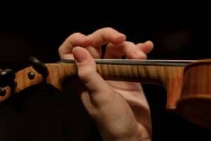 Do Violins Have Frets? (Everything You Need To Know)