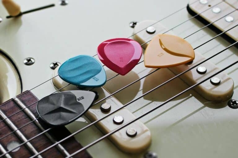 What Can I Use As A Guitar Pick? (Alternatives That Actually Work)